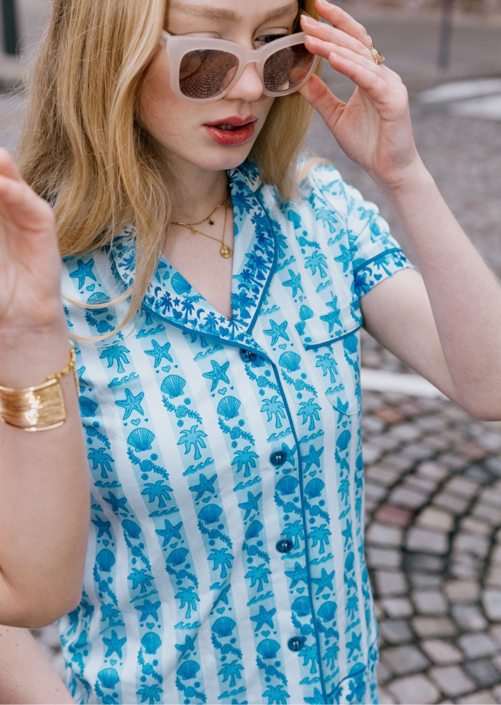 Pink Palm Puff – Pink Palm Puff