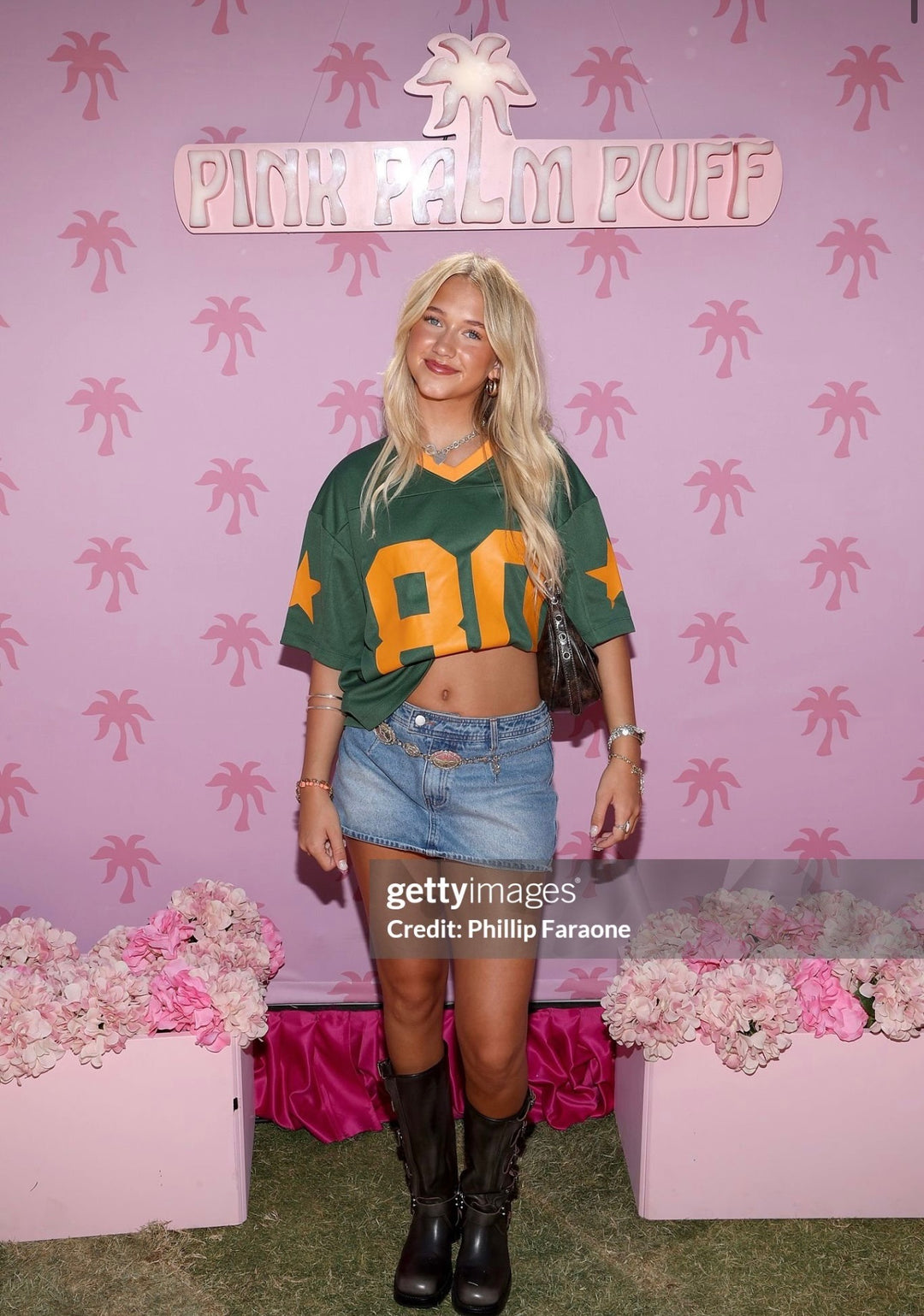 PPP HQ – Pink Palm Puff