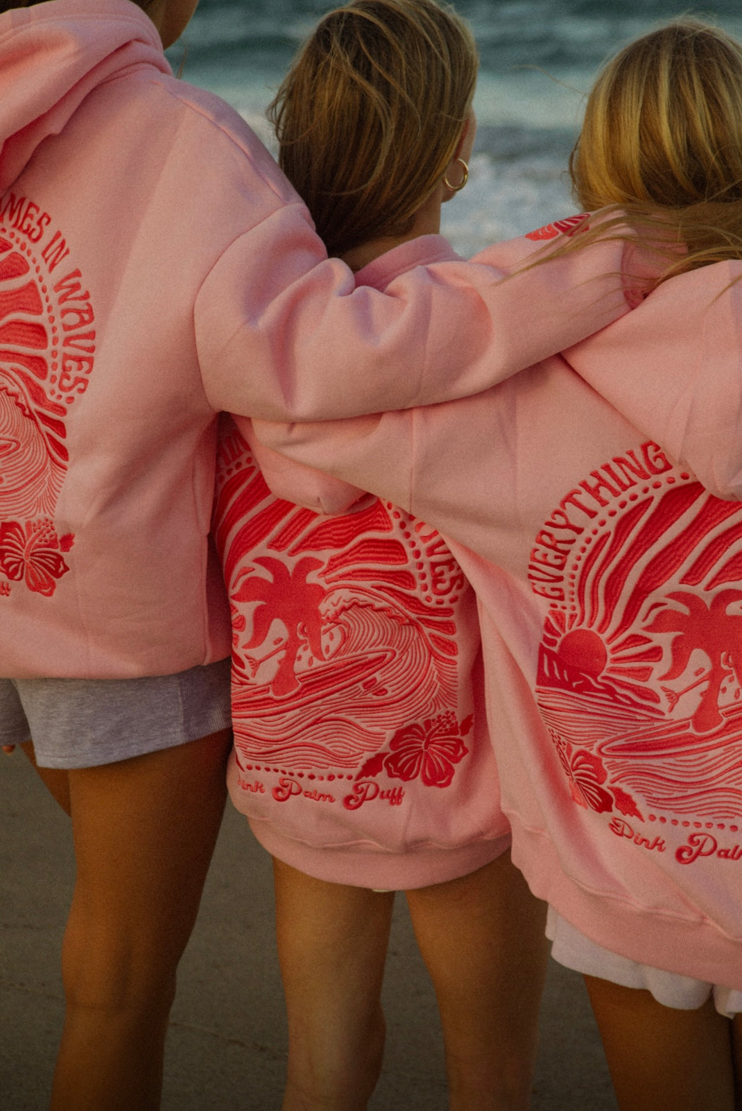 Gallery – Pink Palm Puff